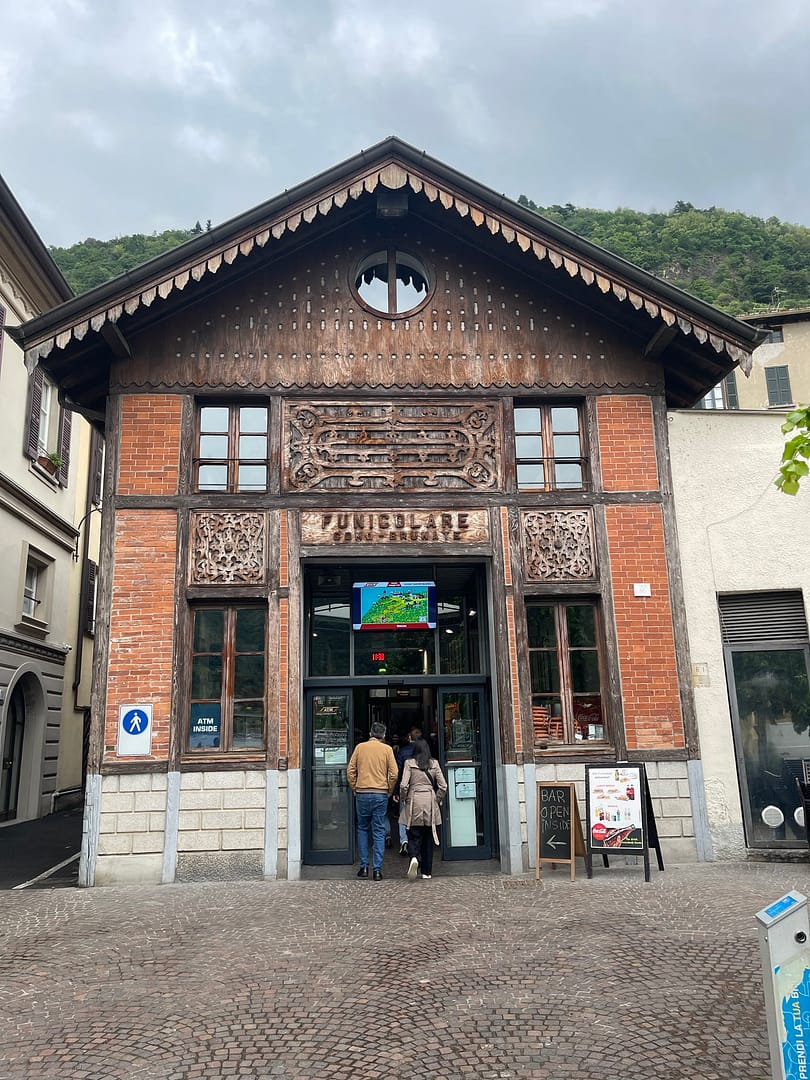 How to Take the Como-Brunate Funicular 🚠: 2026 Guide